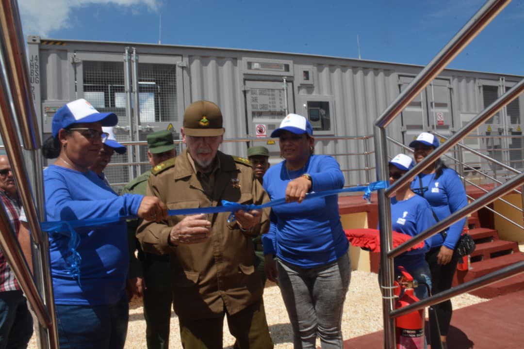 Inaugura Comandante de la Revolución Ramiro Valdés Parque Solar en ...